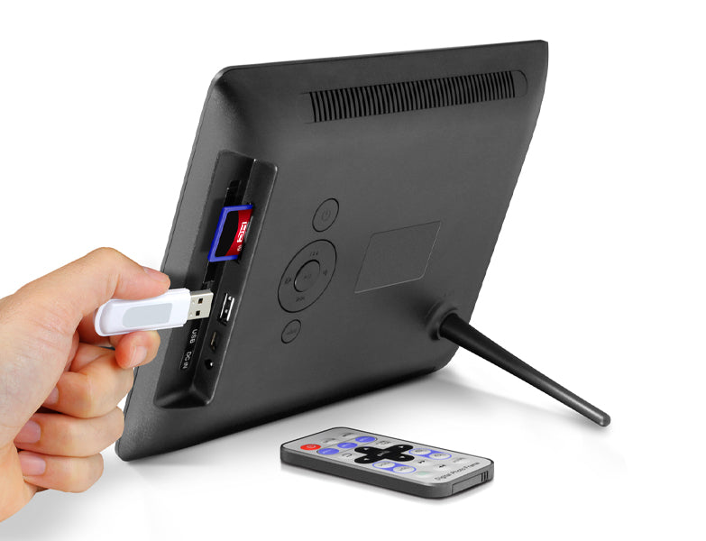 8-Inch Digital Photo Frame with 4GB Memory & Motion Sensor